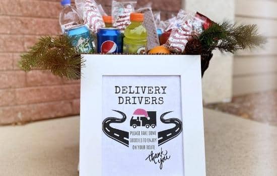 delivery driver snack sign ⋆ Listotic